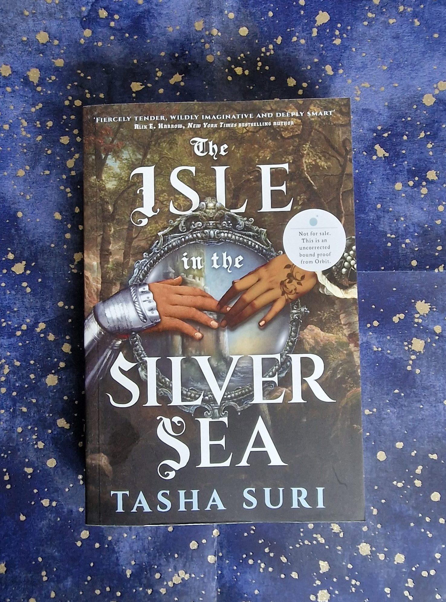 Moon Reads: The Isle in the Silver Sea – The Constellation of Moon